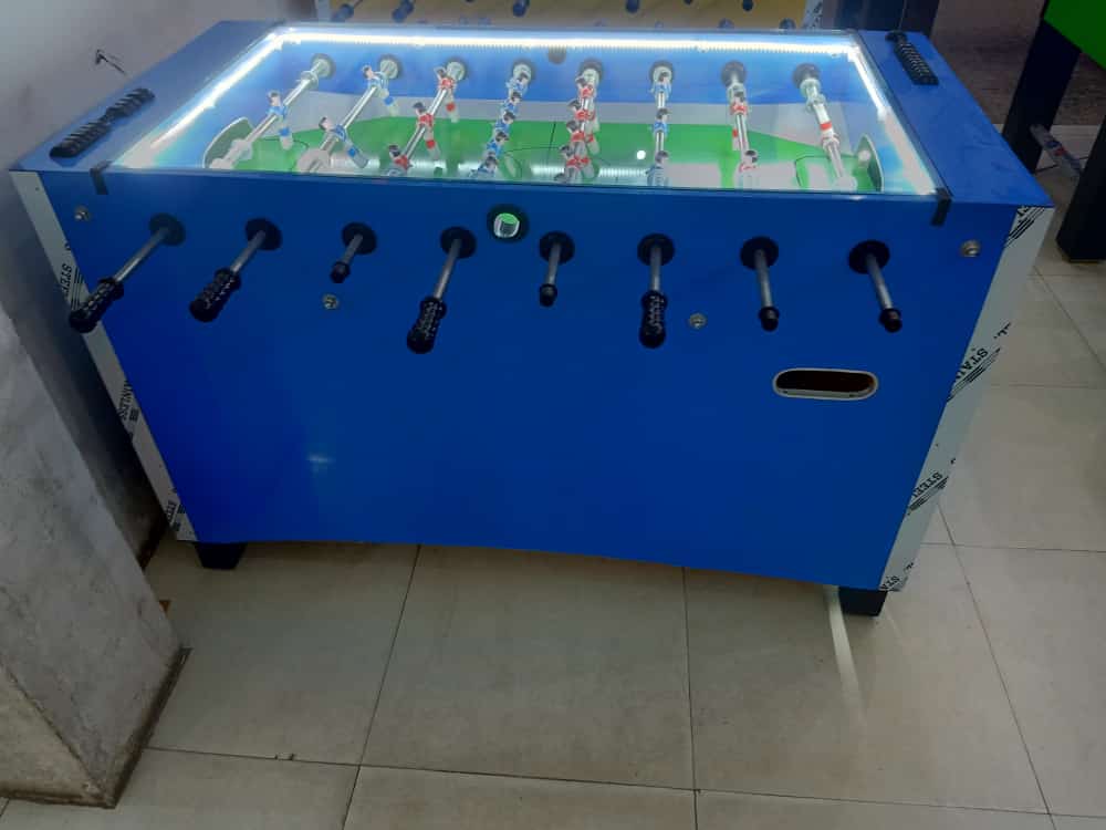 Foosball Table, Fuseball Table 4 Feet by 5 Feet - Long Sheet Full Cove